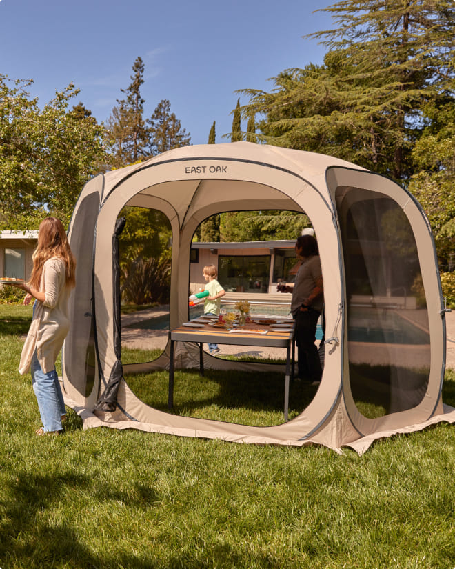 East Oak 12 Ft Pop-Up Screen House